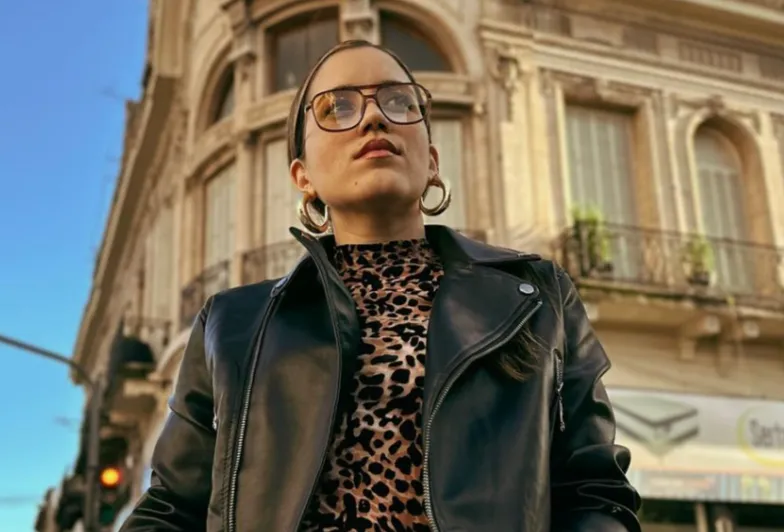 Quién es Sol Castillo, la nueva host de Show On